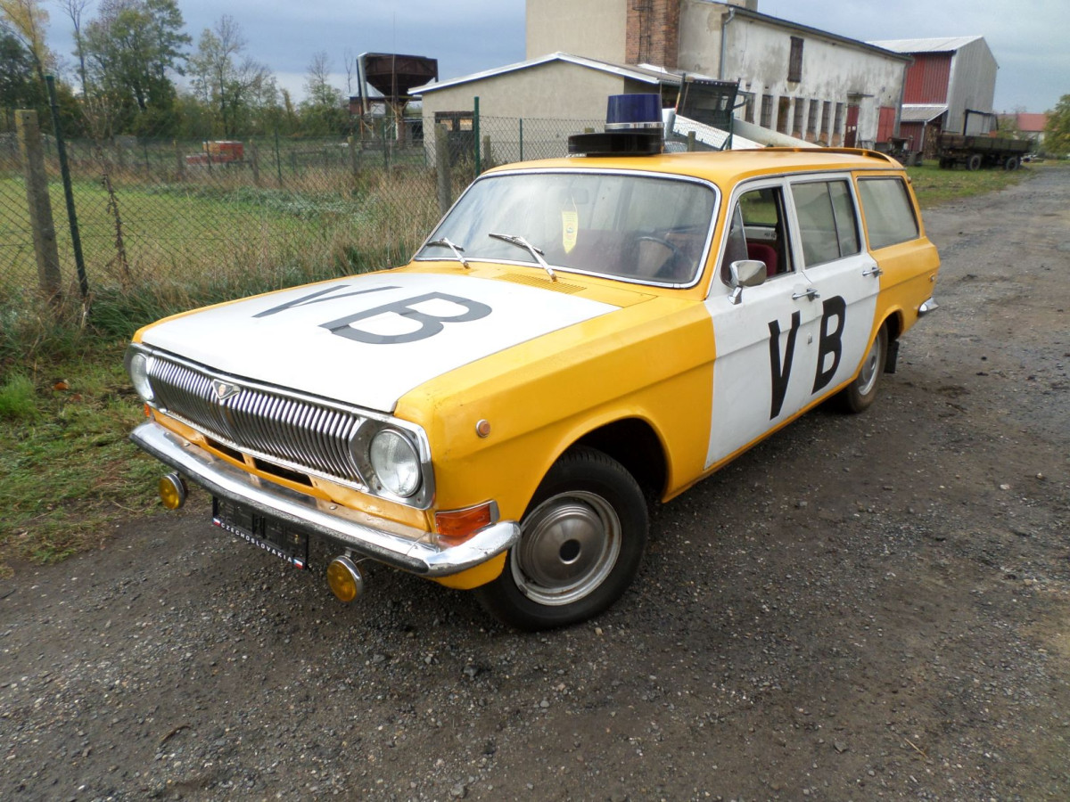 CMS 3.0 Virtualis - Auta Socialismu